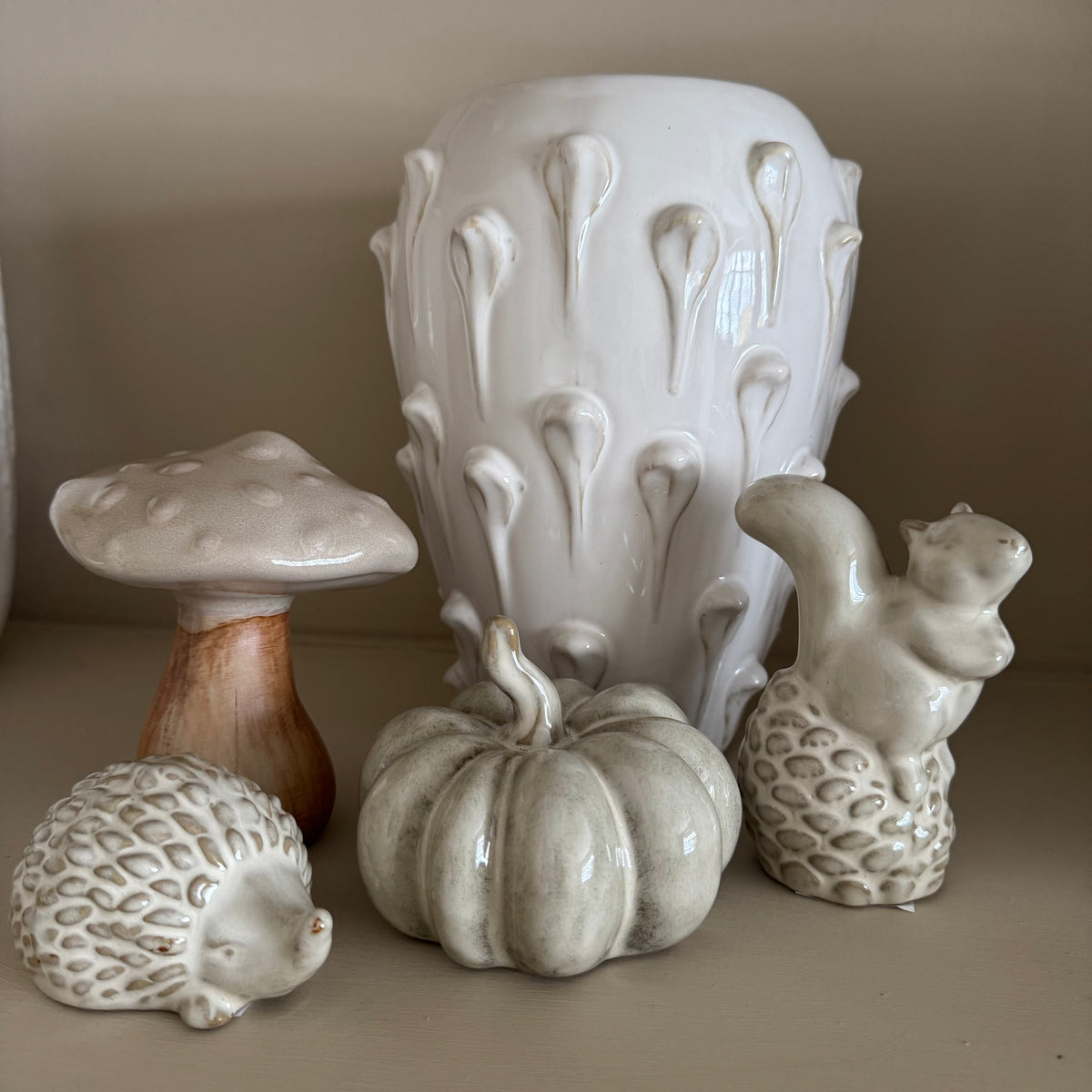Beige Mottled Ceramic Pumpkins - 2 sizes – The Life Store Brigg